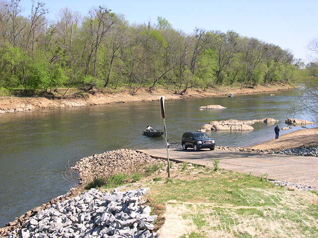 Weldon boat ramp - Tar-Pam Guide Service